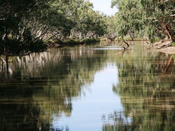Bulloo Lakes, Adavale Road, Adavale, Qld 4474 - Property Details