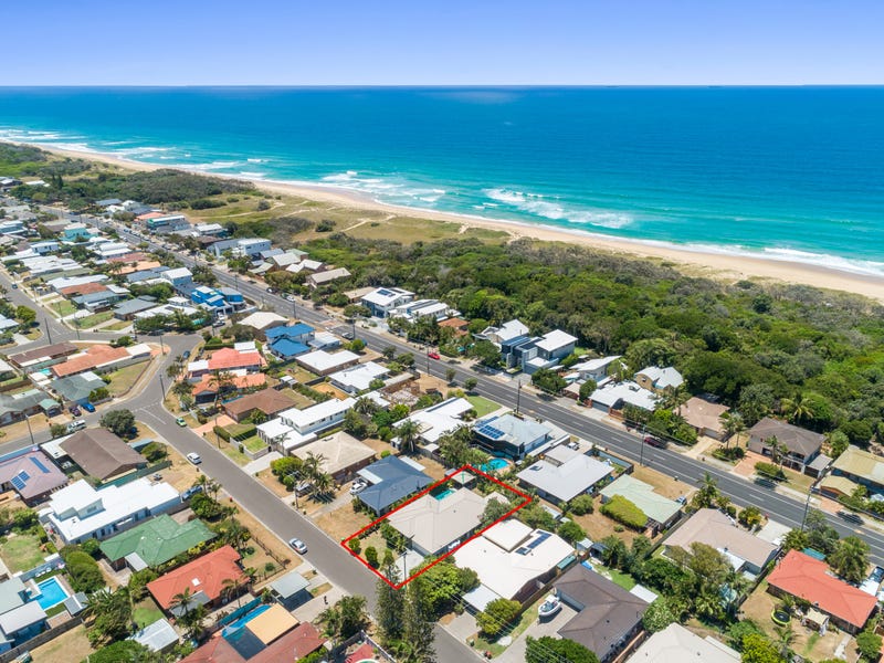 11 Karumba Street, Warana, Qld 4575 - Property Details