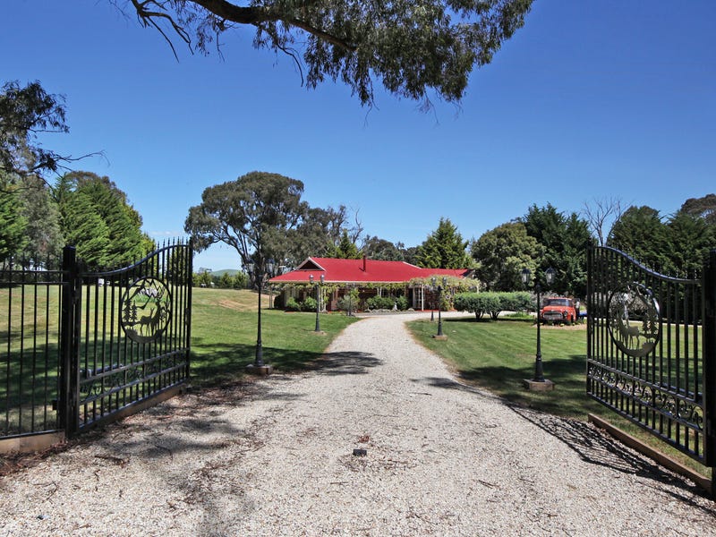 45 Golf House Lane, Lancefield, Vic 3435