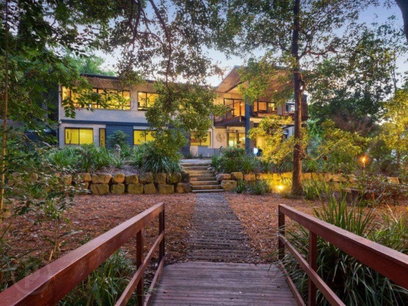 43 Nankin Street, Fig Tree Pocket, Qld 4069 - Property Details