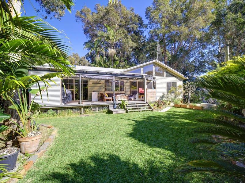 9 Peprico Place, Boomerang Beach, NSW 2428