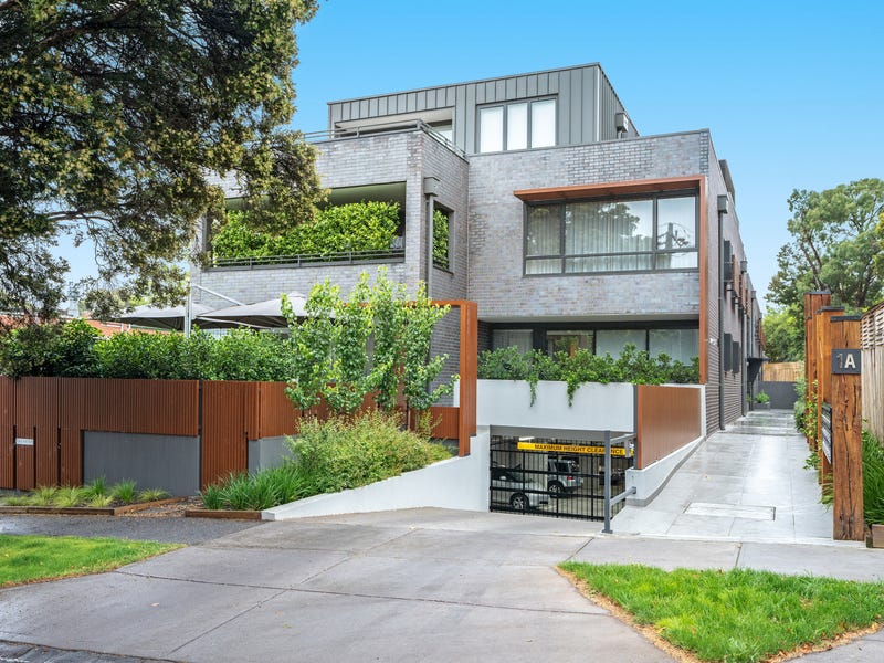 204/1A Middlesex Road, Surrey Hills, Vic 3127