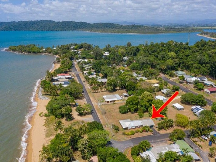 33 Elizabeth Street, Flying Fish Point, Qld 4860