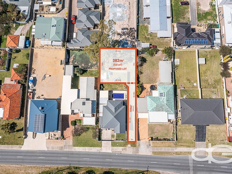 111 Rockingham Beach Road, Rockingham, WA 6168