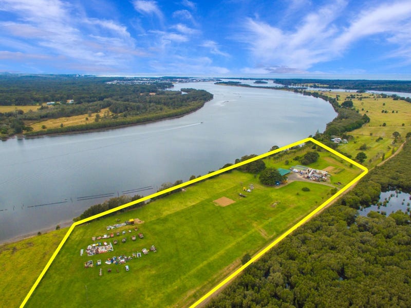 105 Pelican Bay Road, Mitchells Island, NSW 2430