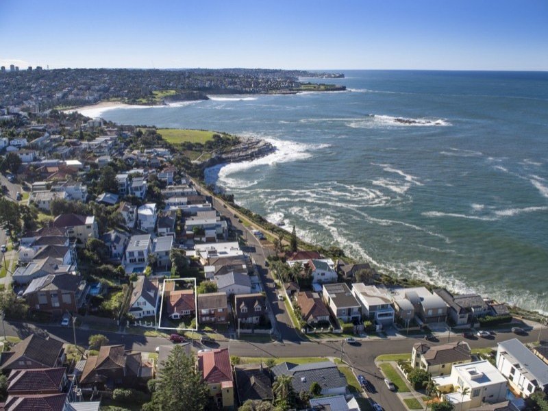 4 Pearce Street, South Coogee, NSW 2034 - Property Details