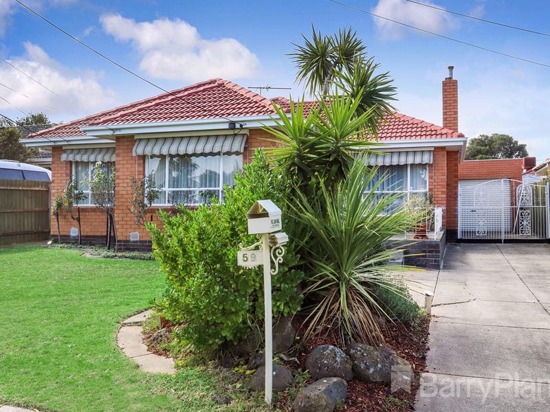 59 South Circular Road, Gladstone Park, Vic 3043